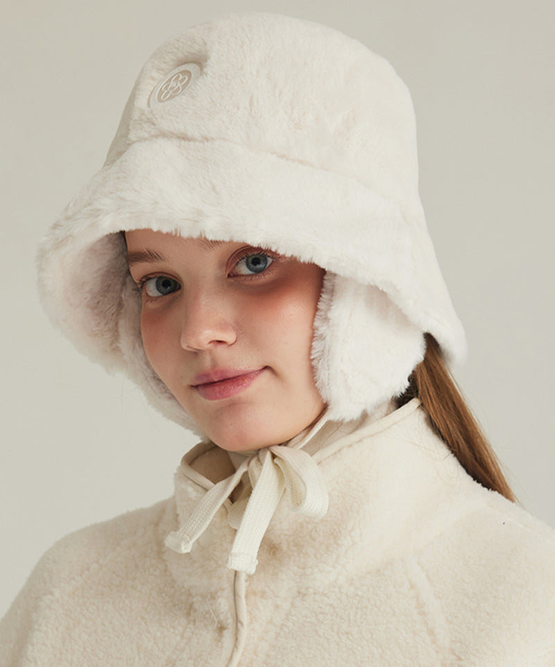 MACKY Golf: Mink Tender Bucket Hat - Ivory – Nevermindall USA